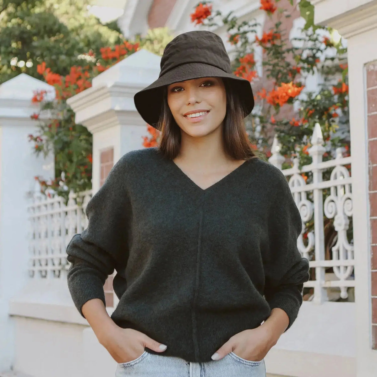 Ella Bucket | Water Repellent, Roll-Up, Crush-resistant – SUNHATS EUROPE